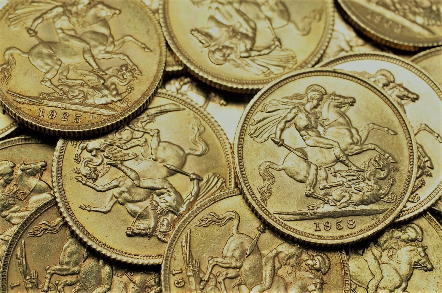 What Is Gold? An Expert Guide To The Popular Precious Metal